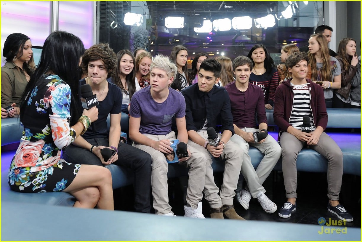 One Direction Takes Over New Music Live! | Photo 462021 - Photo Gallery ...