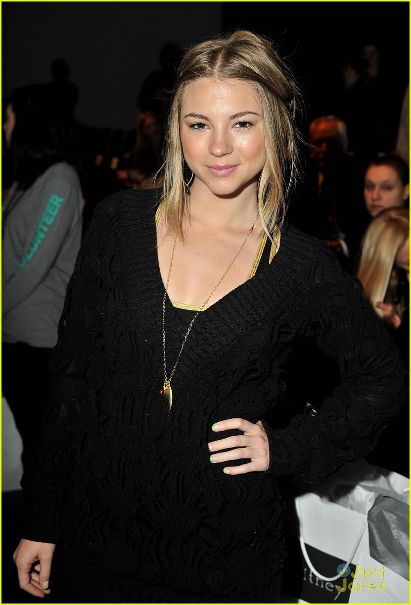 Allie Gonino & Alexandra Chando: Pamella Roland Pair | Photo 459971 ...