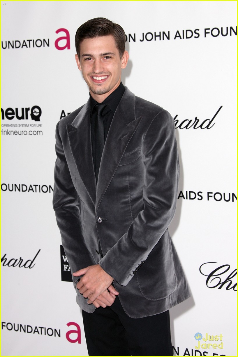 Asher Monroe: 'Every Night' Video -- WATCH NOW | Photo 462034 - Photo ...