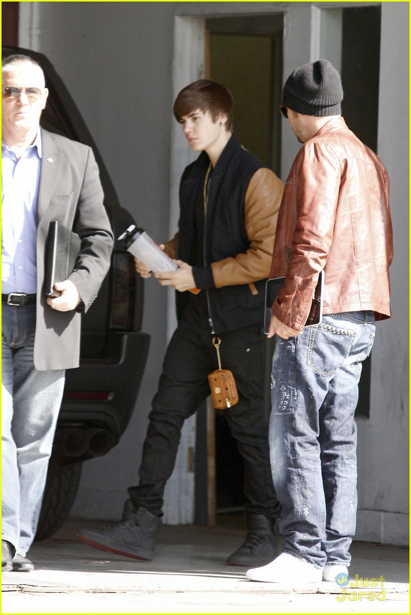 Justin Bieber: Big News on Thursday! | Photo 462112 - Photo Gallery ...