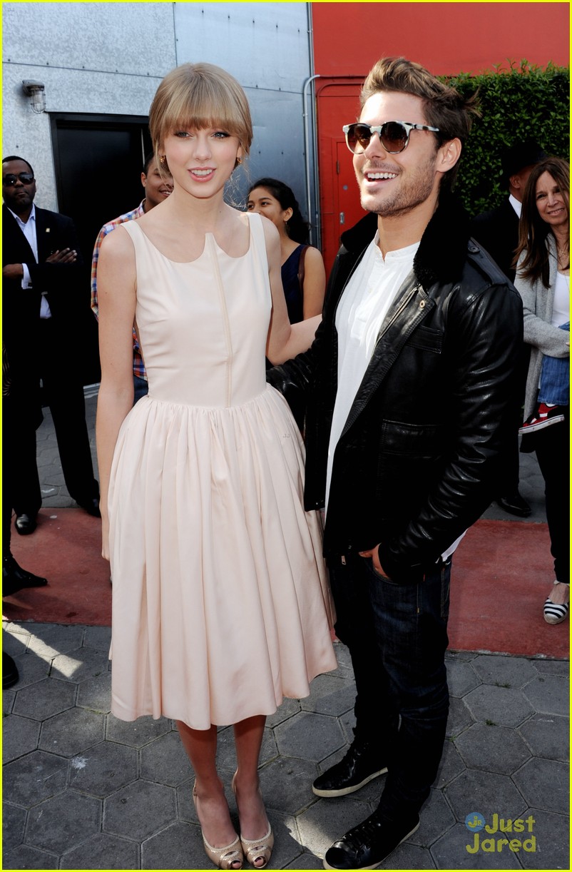 Zac Efron Dr Seuss The Lorax Premiere Photo 460569 Photo