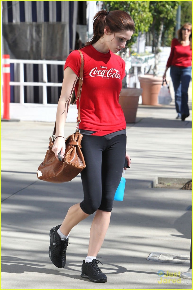 Full Sized Photo of ashley greene coca cola 01 | Ashley Greene: Coca ...