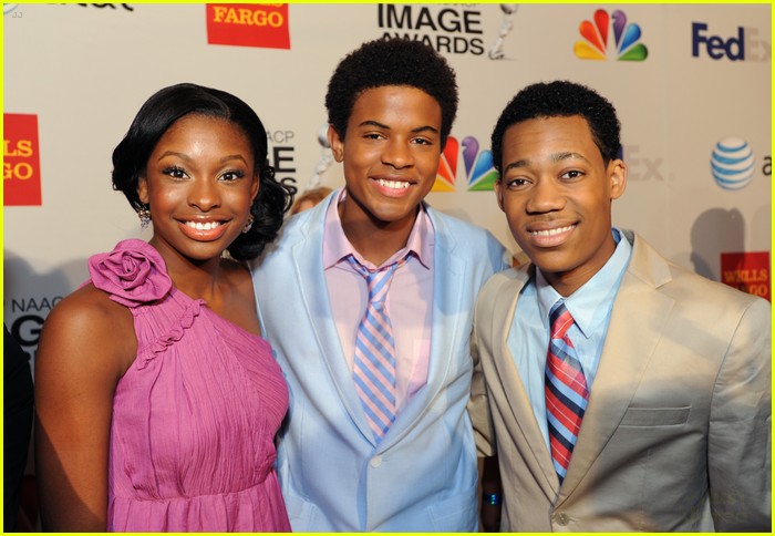 Full Sized Photo of let shine naacp luncheon 03 | 'Let It Shine' Cast ...