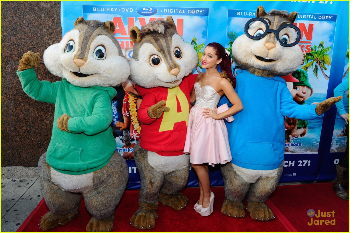 Ariana Grande: 'Alvin & The Chipmunks' Performance! | Photo 465904 ...