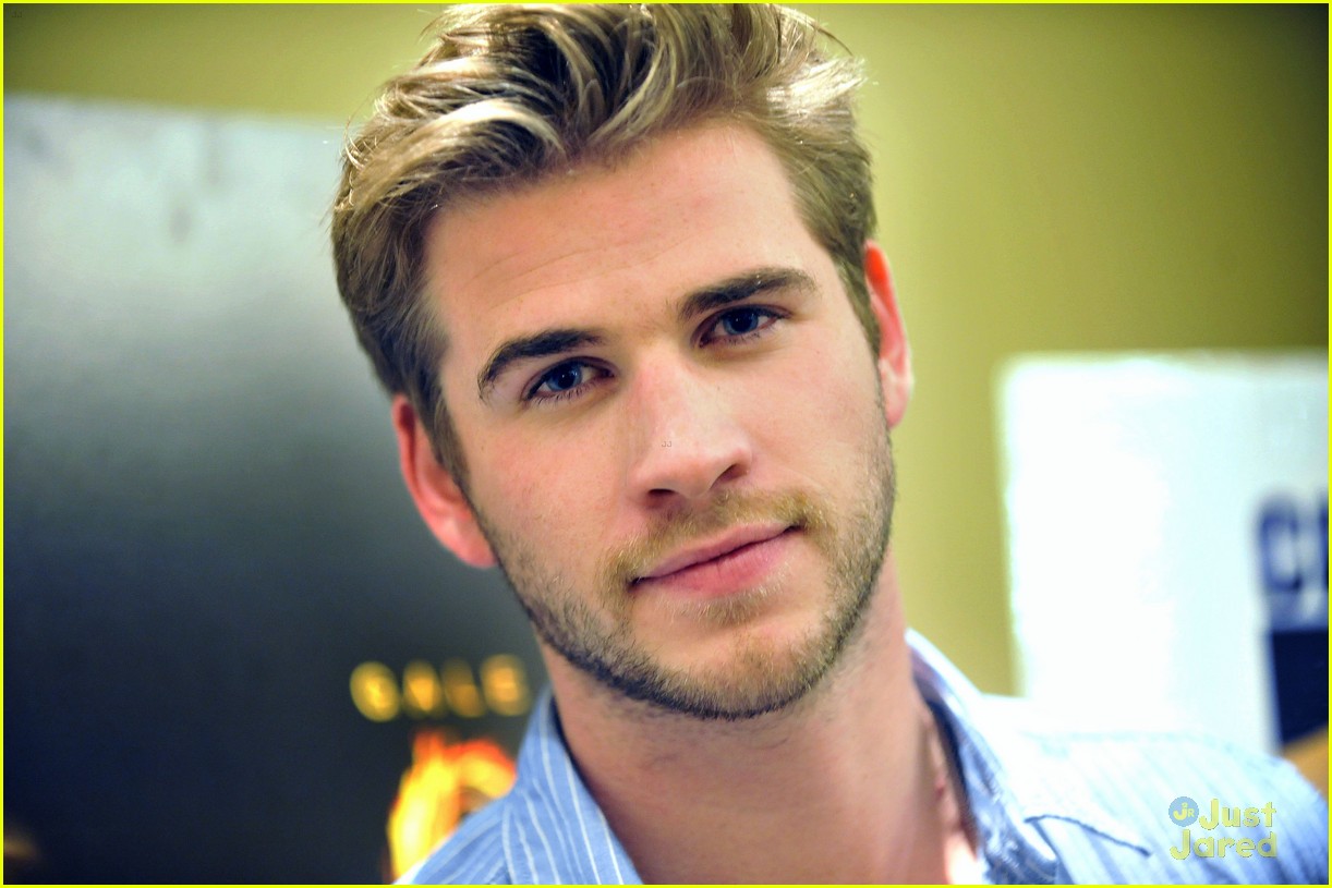 Liam Hemsworth: 'The Hunger Games' Australian Screening | Photo 466459 ...