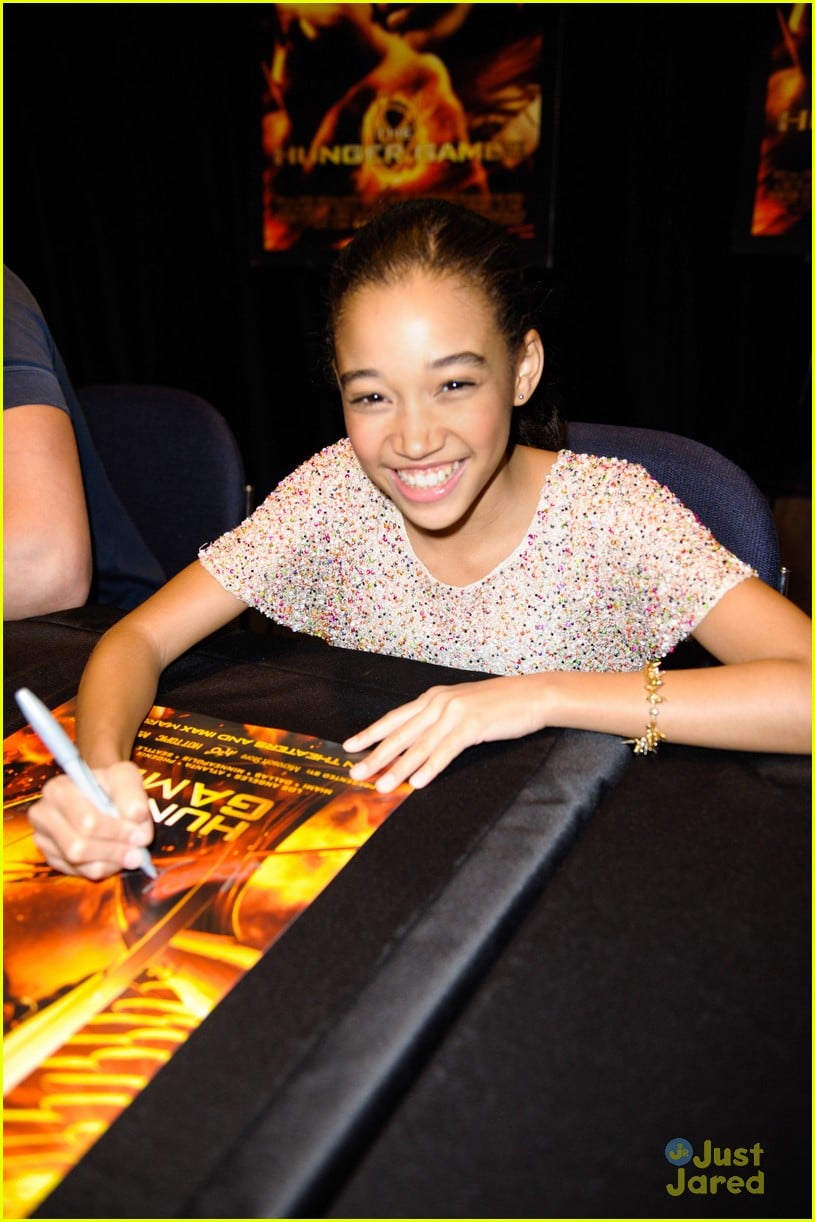 Full Sized Photo of hunger games mall miami 18 | Jennifer Lawrence ... Full Sized Photo of hunger games mall miami 18 | Jennifer Lawrence ...
