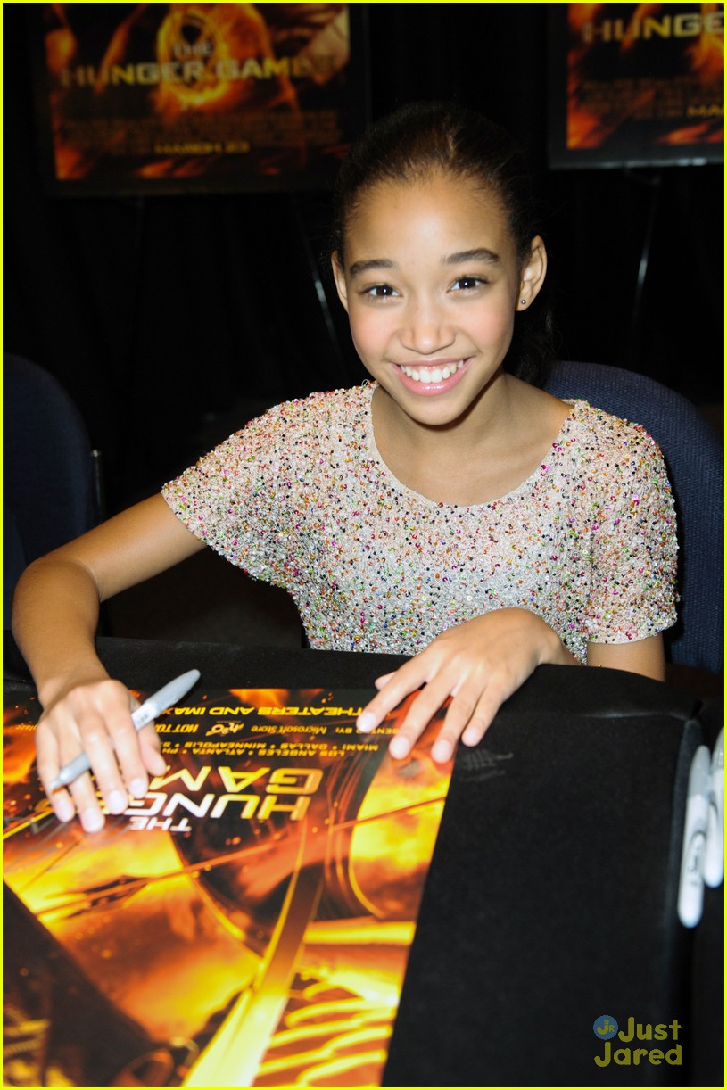 Full Sized Photo of hunger games mall miami 29 | Jennifer Lawrence ... Full Sized Photo of hunger games mall miami 29 | Jennifer Lawrence ...