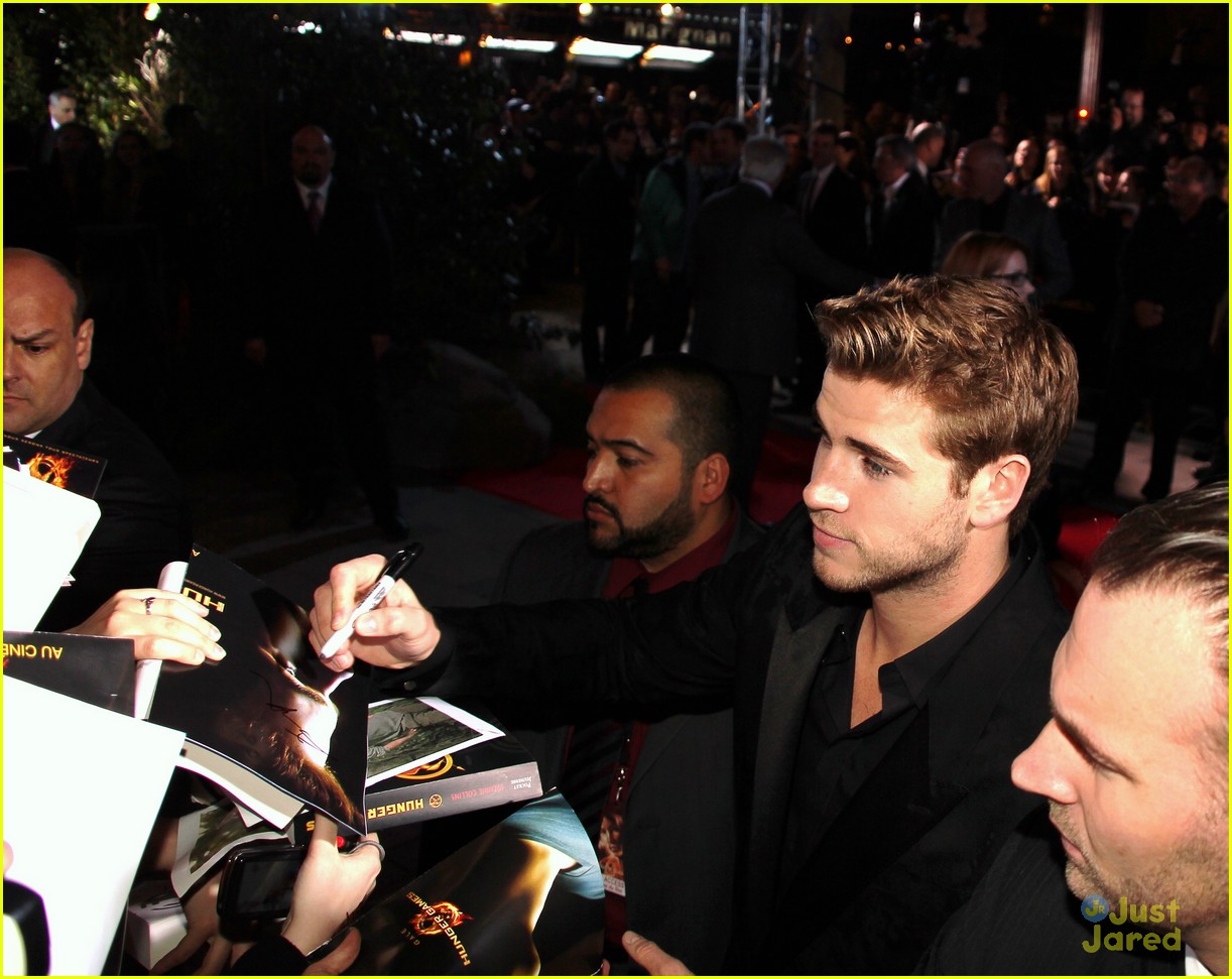 Jennifer Lawrence: 'The Hunger Games' in Paris! | Photo 464303 - Photo ...