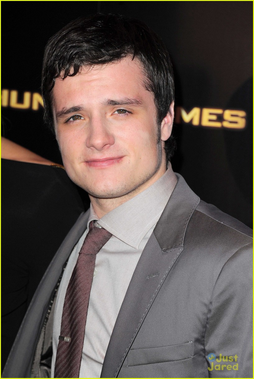 Full Sized Photo of j lawrence hunger games paris premiere 15 ... Full Sized Photo of j lawrence hunger games paris premiere 15 ...