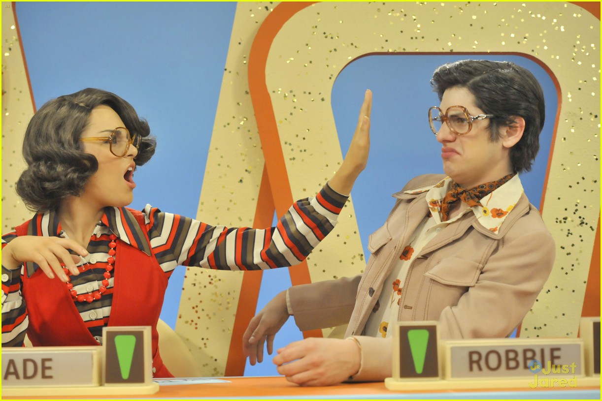 Drake Bell Guest Stars on 'Victorious'! | Photo 465296 - Photo Gallery ...