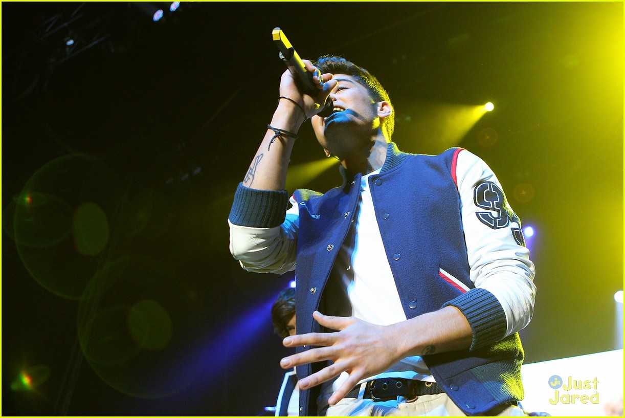 Full Sized Photo of one direction brisbane boys 25 | One Direction are ...