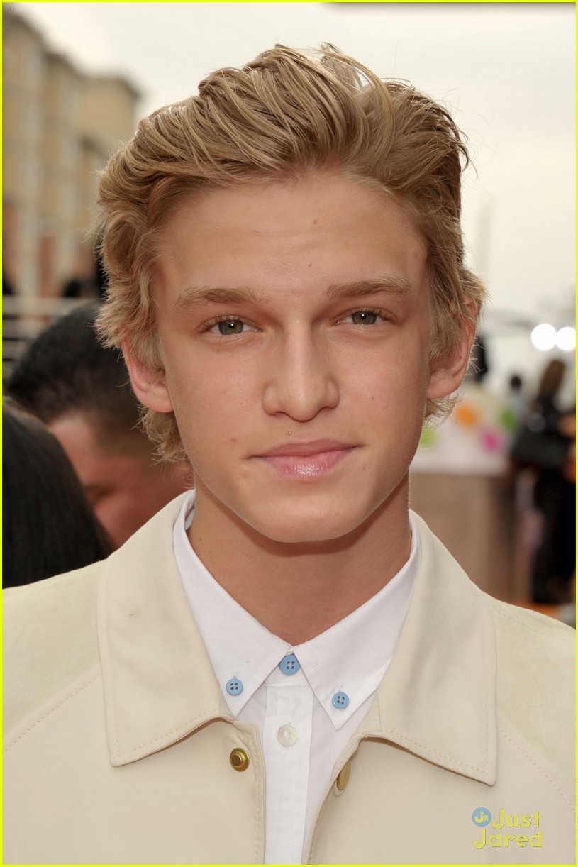 Cody Simpson & Madison Pettis: Kids Choice Awards 2012 | Photo 466683 ...