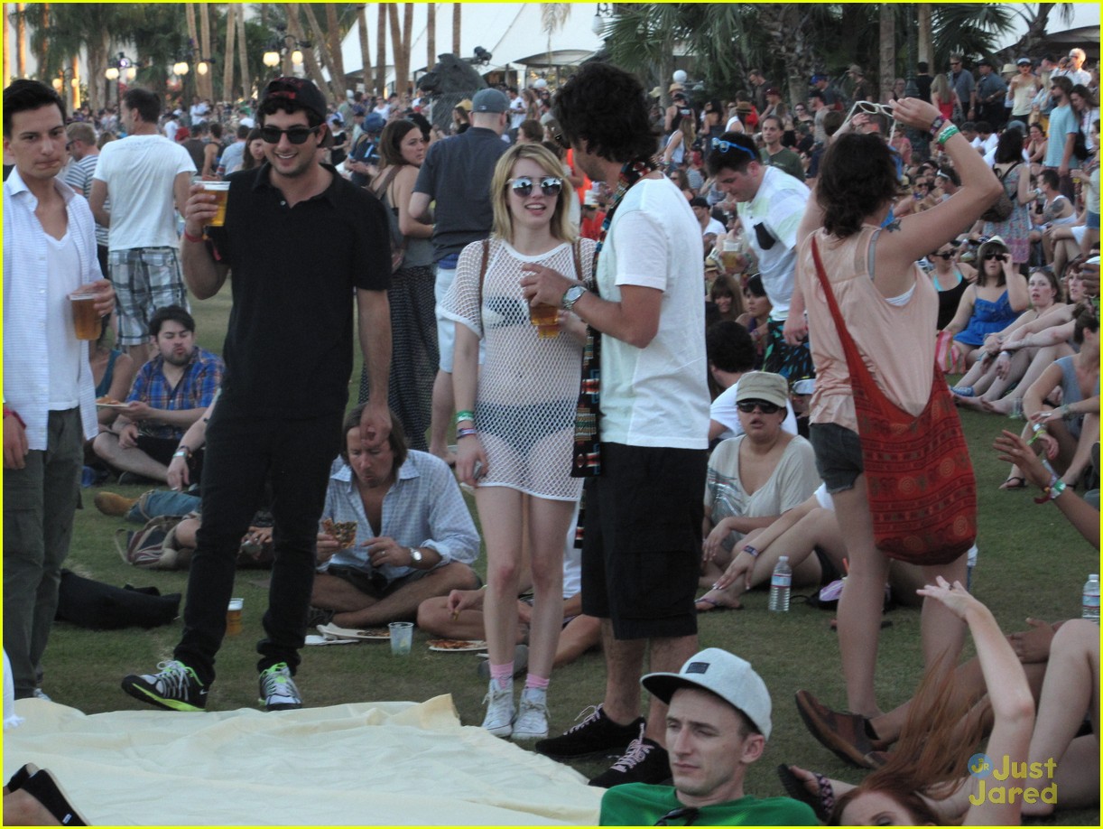Emma Roberts: Back at Coachella! | Photo 469475 - Photo Gallery | Just ...