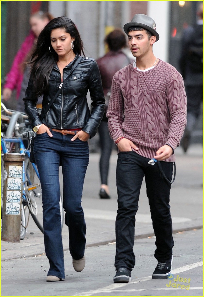 Full Sized Photo of joe jonas jessica pott soho 07 | Joe Jonas: Soho ...