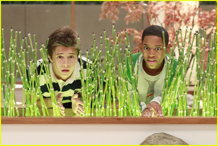 Full Sized Photo of lab rats robot attack 02 | Lab Rats: Exoskeleton ...