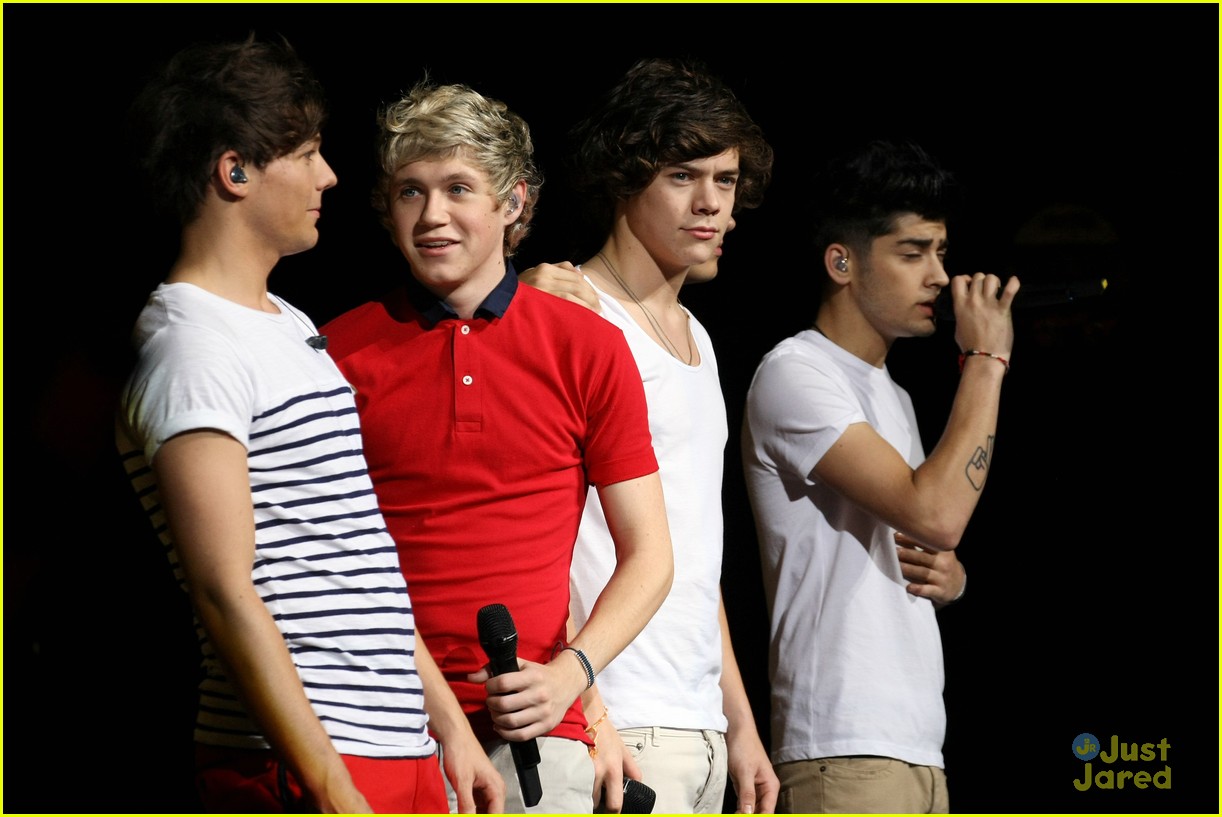 One Direction: Live From New York! | Photo 474809 - Photo Gallery ...