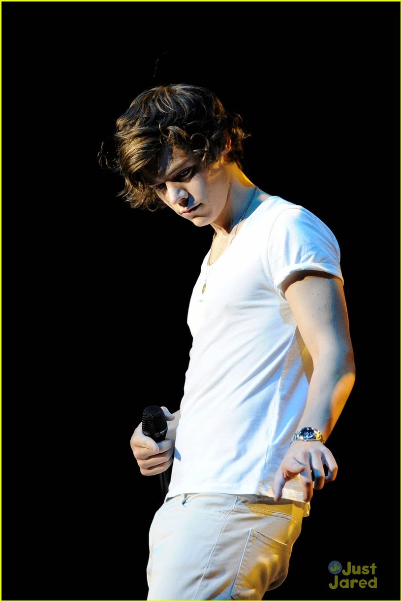 One Direction Take Over Toronto | Photo 475041 - Photo Gallery | Just ...