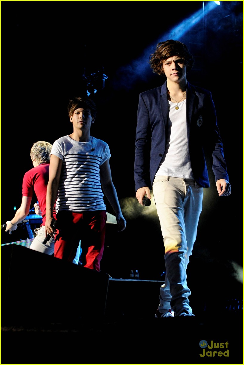 One Direction Take Over Toronto | Photo 475059 - Photo Gallery | Just ...