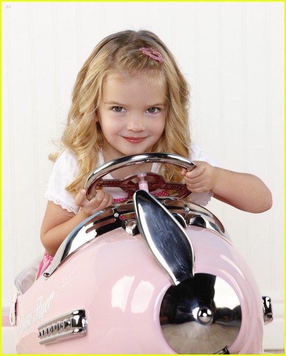 Good Luck Charlie: New Promo Pics! | Photo 471157 - Photo Gallery ...