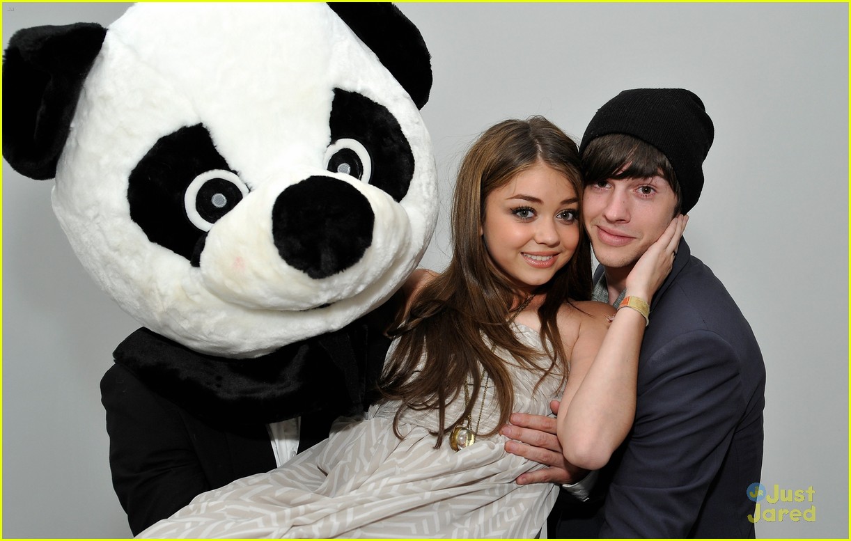 Sarah Hyland & Matt Prokop: 'Mouthful' Mates | Photo 473681 - Photo ...