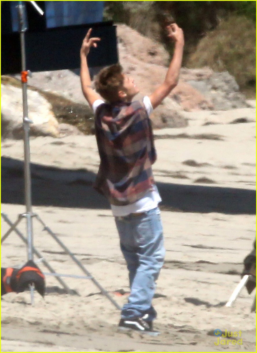 Justin Bieber: Beach Photo Shoot! | Photo 479756 - Photo Gallery | Just ...