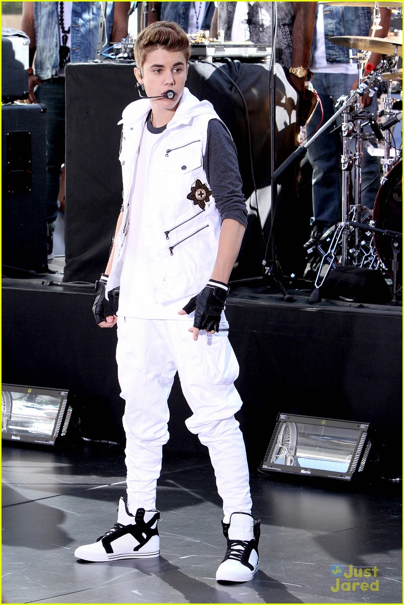 Full Sized Photo of justin bieber today show 01 | Justin Bieber: 'The ...