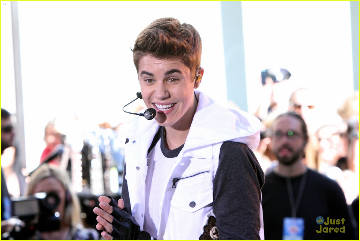 Justin Bieber: 'The Today Show' Performance! | Photo 477594 - Photo ...