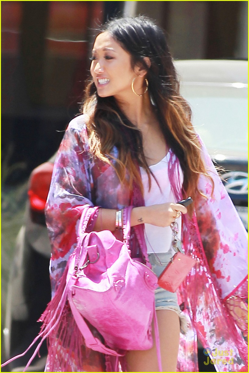 Full Sized Photo of brenda song pretty pink 01 | Brenda Song: Pretty in ...
