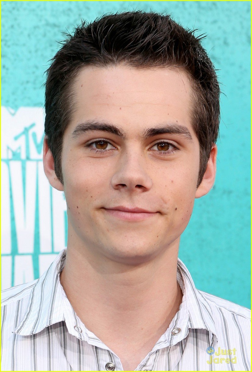 Colton Haynes & Dylan O'Brien - MTV Movie Awards 2012 | Photo 475840 ...