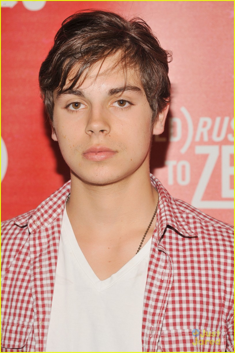 Jake T. Austin: (RED) Rush To Zero Campaign Launch! | Photo 475950 ...