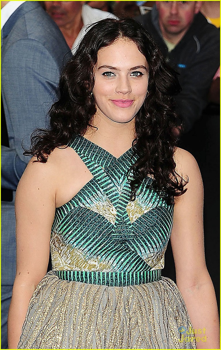 Jessica Brown-Findlay: 'Prometheus' Premiere Pretty | Photo 475348 ...