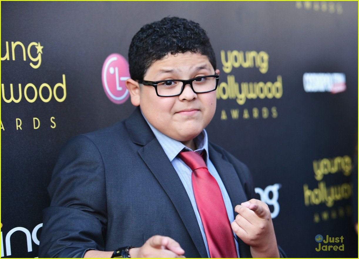 Full Sized Photo of rico rodriguez nolan gould yh awards 04 | Rico ...