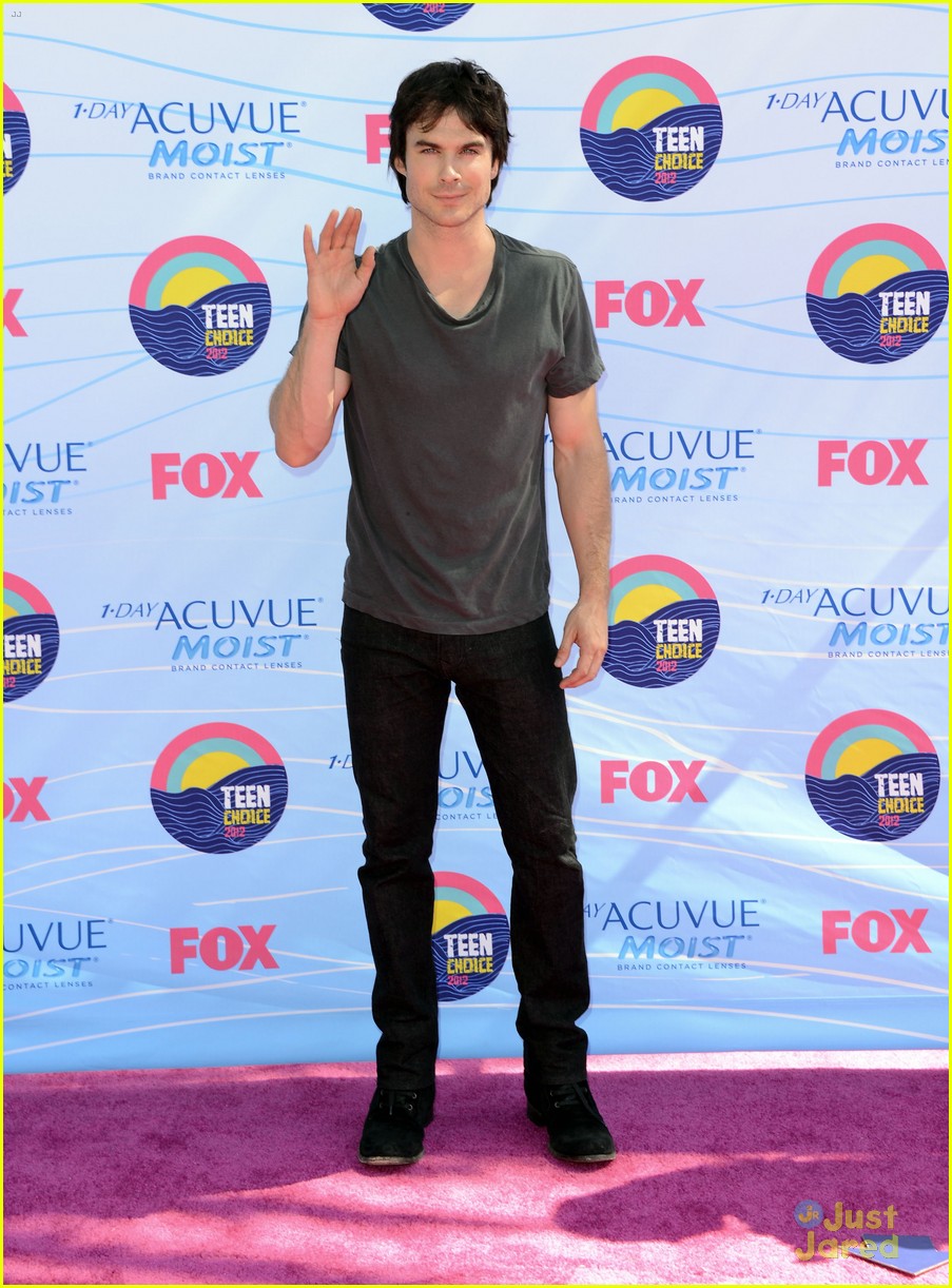 Nina Dobrev & Ian Somerhalder - Teen Choice Awards 2012 | Photo 483536 ...