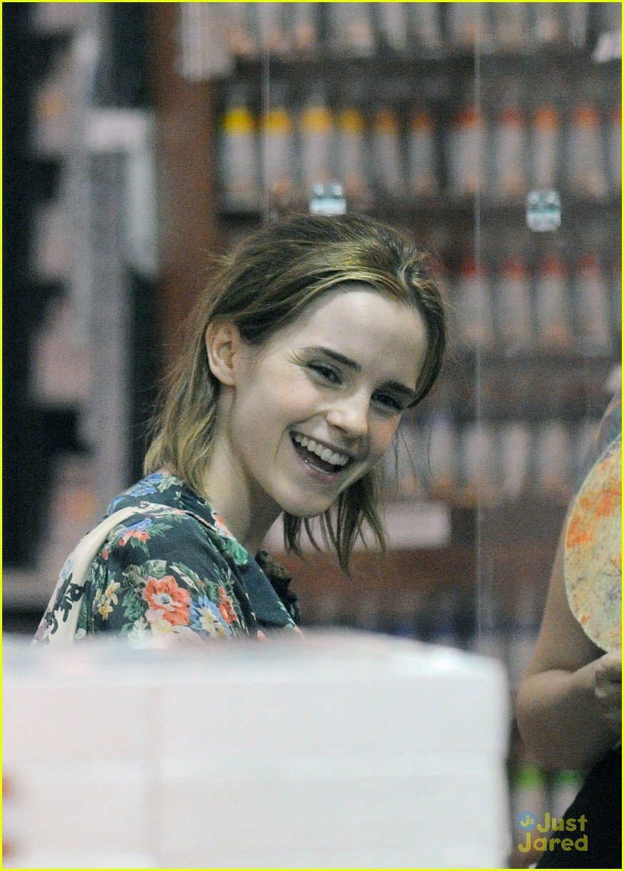 Emma Watson: Zambia Trip Canceled | Photo 484717 - Photo Gallery | Just ...
