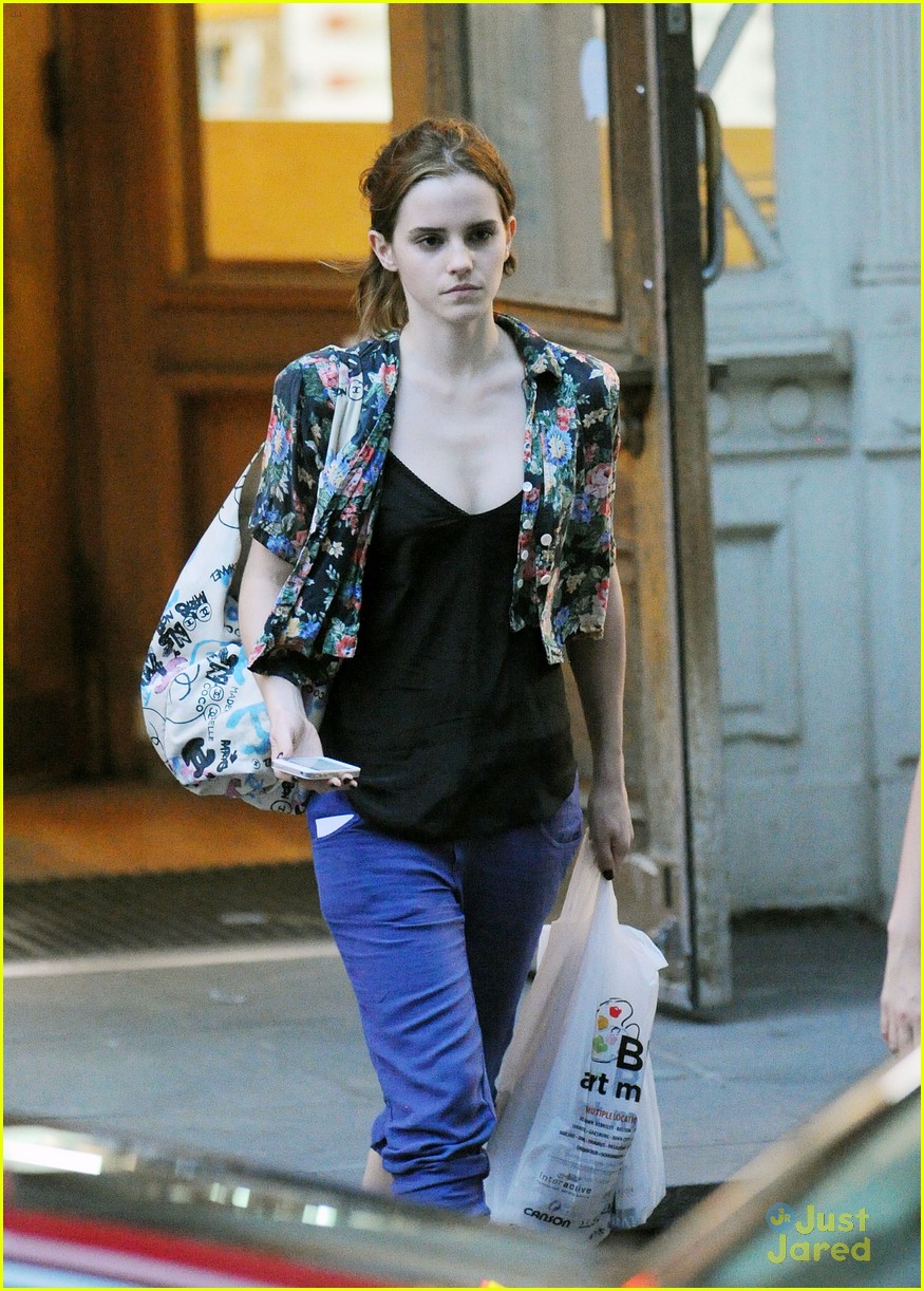 Emma Watson: Zambia Trip Canceled | Photo 484719 - Photo Gallery | Just ...
