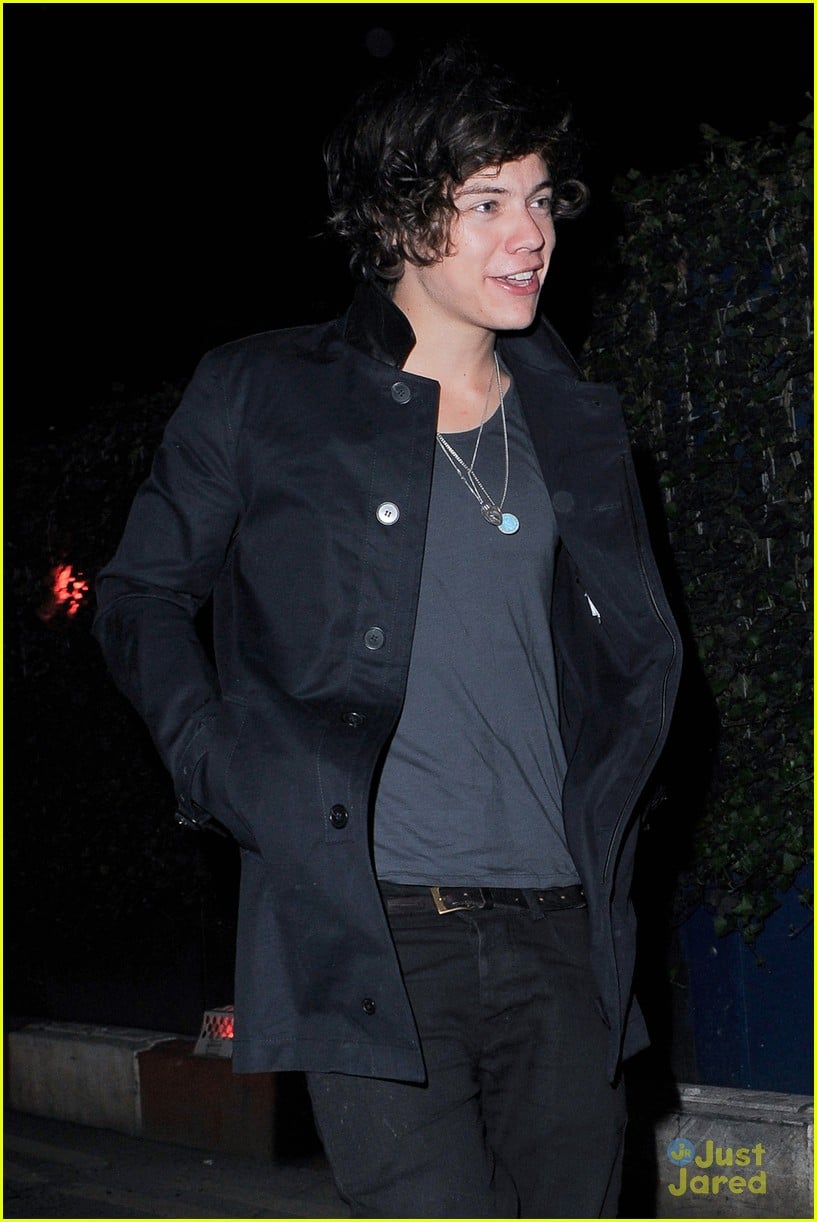 Full Sized Photo of harry styles rose club 07 | Harry Styles: Night Out ...