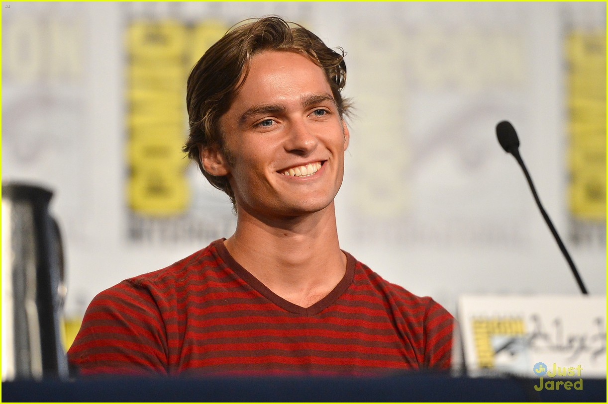 Alex Heartman Chats About 'Power Rangers' At Comic-Con | Photo 481981 ...