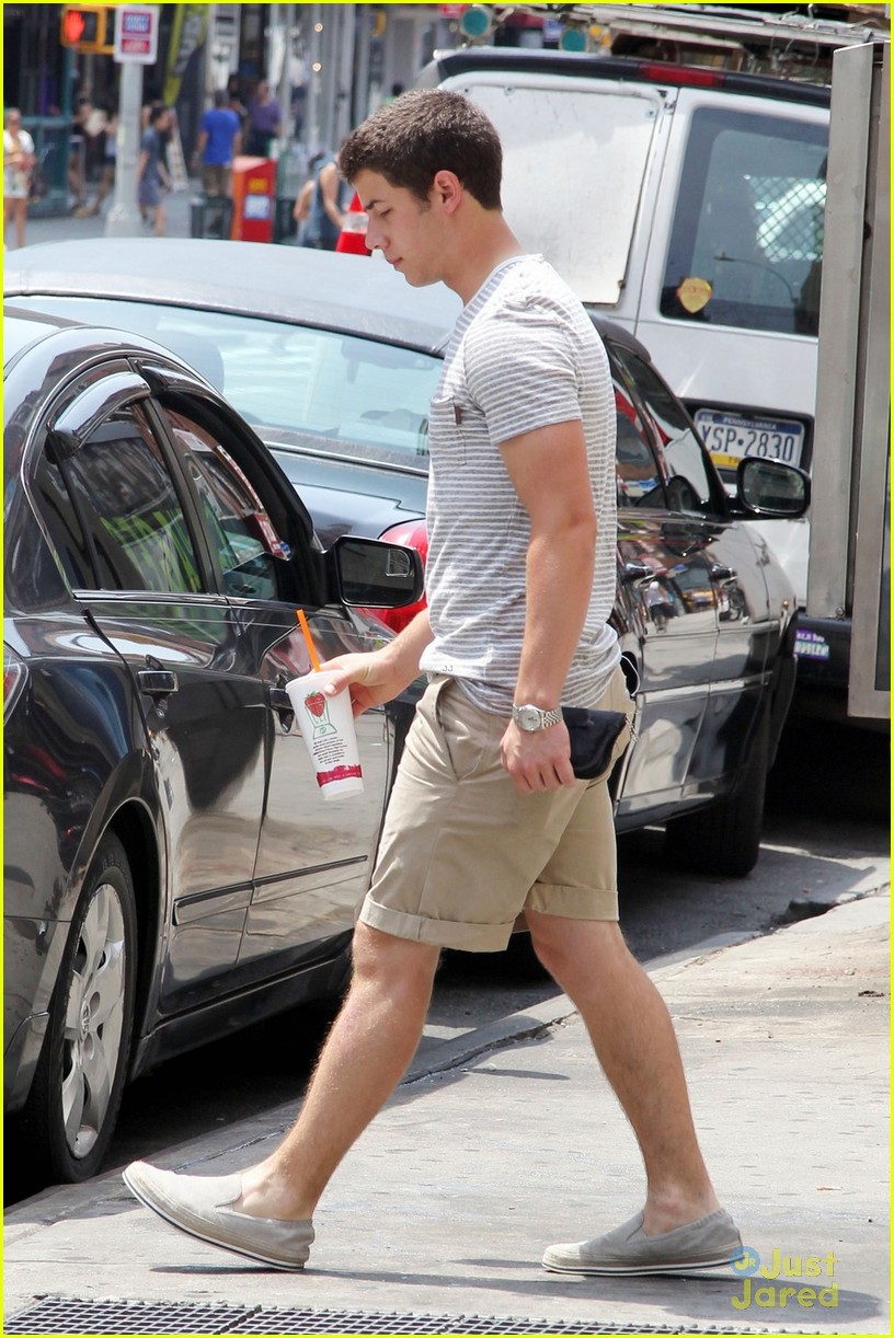 Nick Jonas Joins Instagram! | Photo 481081 - Photo Gallery | Just Jared Jr.