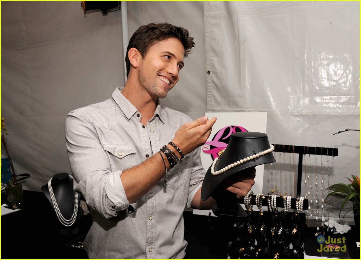 Nikki Reed & Jackson Rathbone Retreat to Backstage Creations | Photo ...