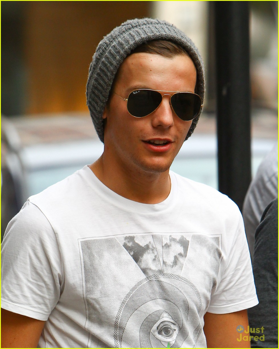 Full Sized Photo of one direction itv studios 08 | One Direction To ...