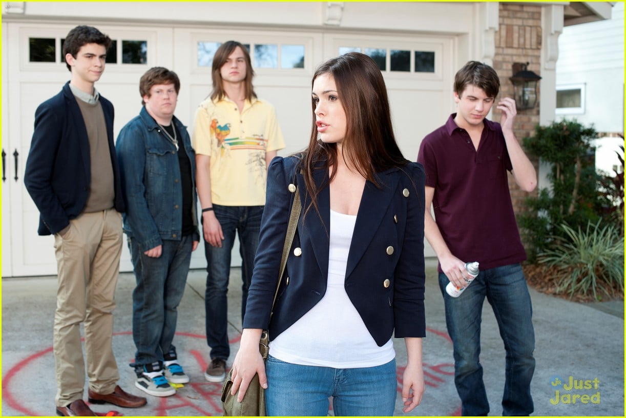 Alex Frnka: New 'InBetweeners' Stills! | Photo 486333 - Photo Gallery ...