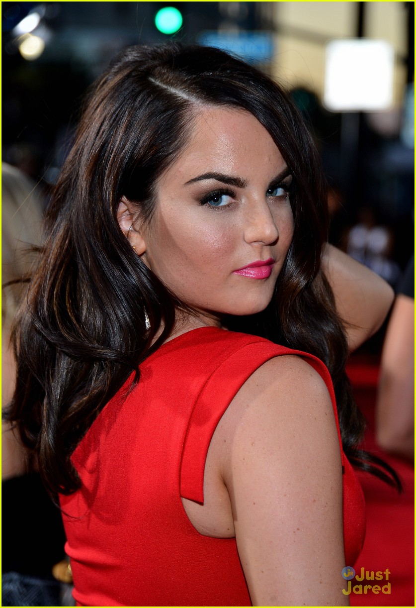 Full Sized Photo of jojo sparkle premiere 09 | Jojo: Red Hot at ...