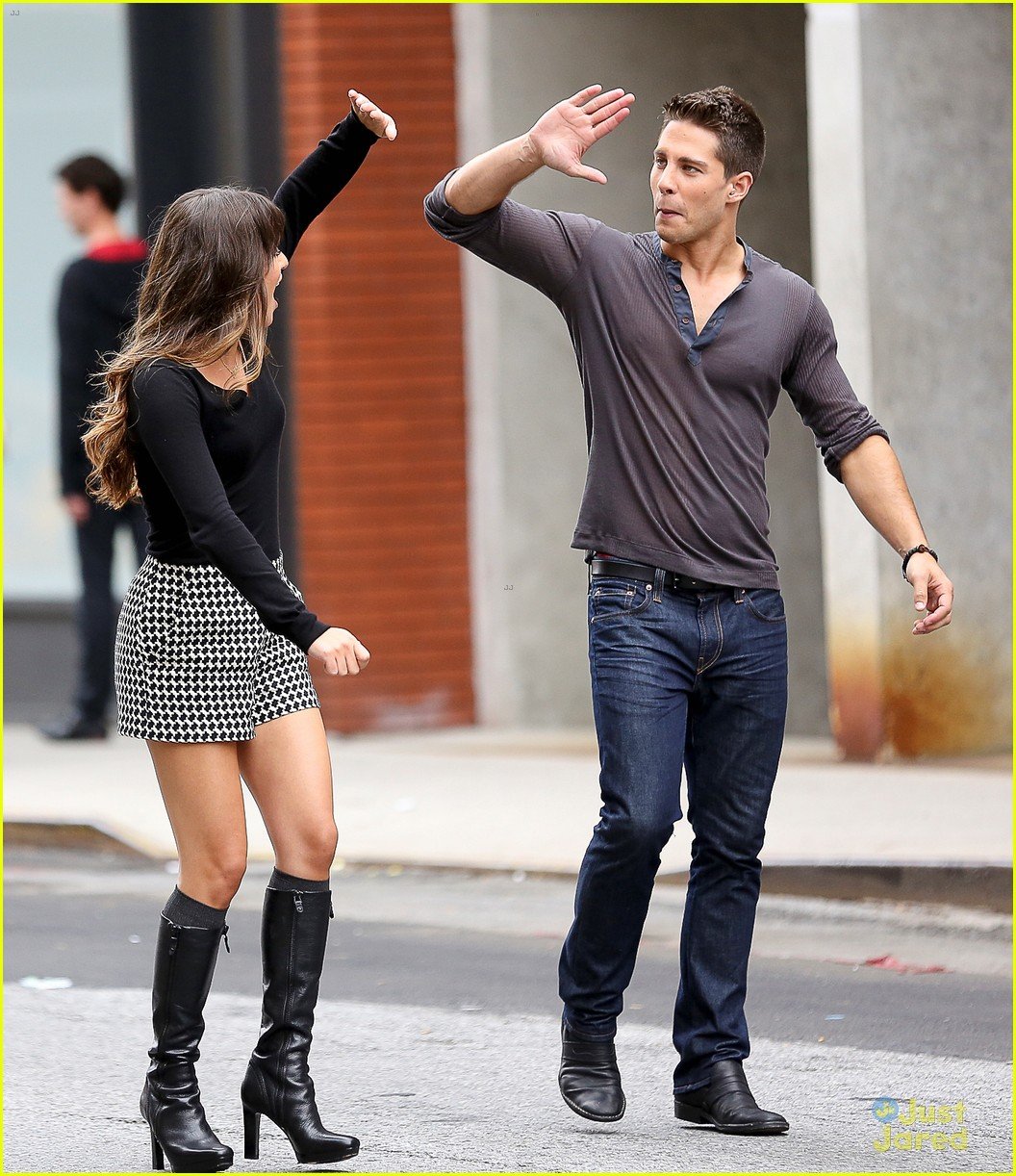 Lea Michele & Dean Geyer: 'Glee' In NYC | Photo 487707 - Photo Gallery ...