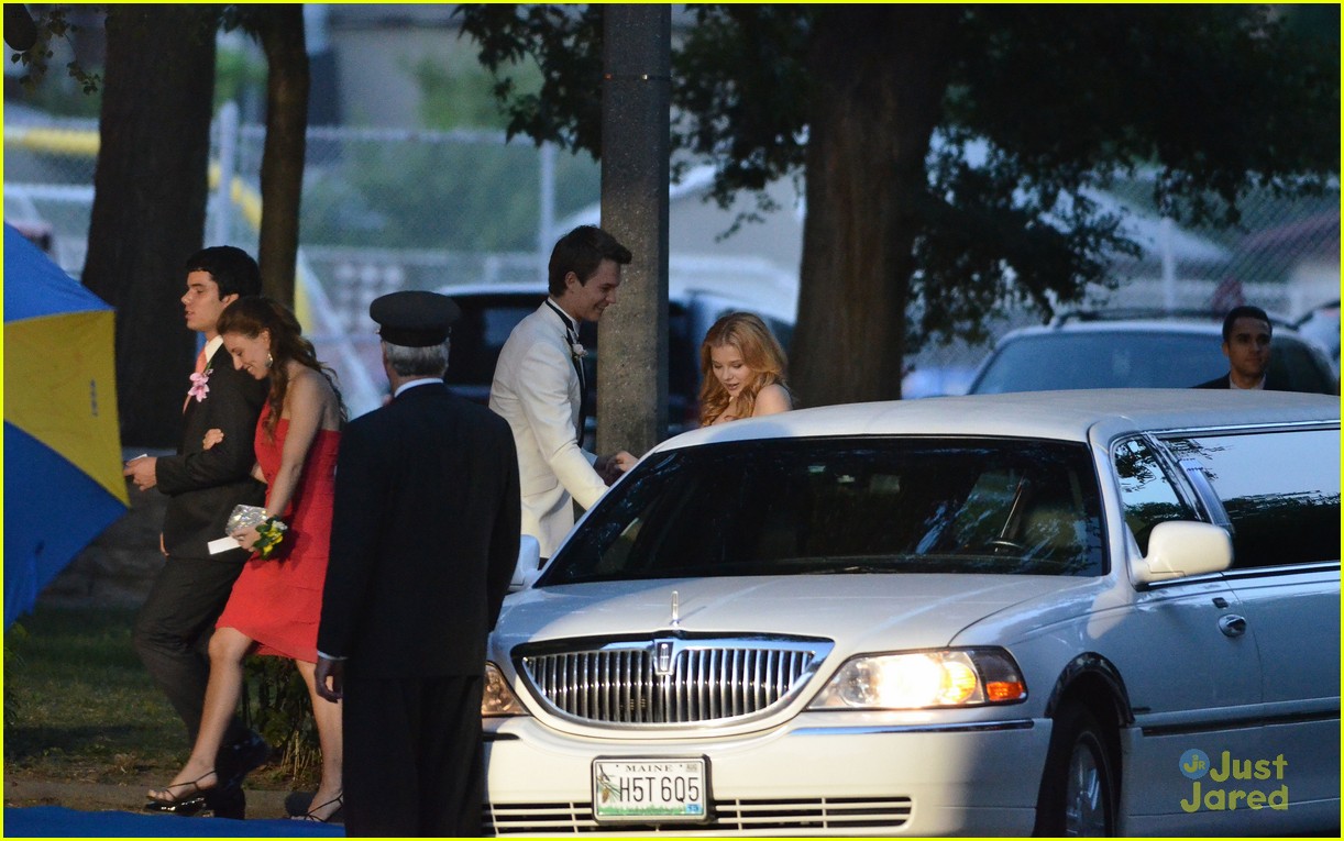 Chloe Moretz: 'Carrie' Bloody Prom Scene! | Photo 490501 - Photo ...