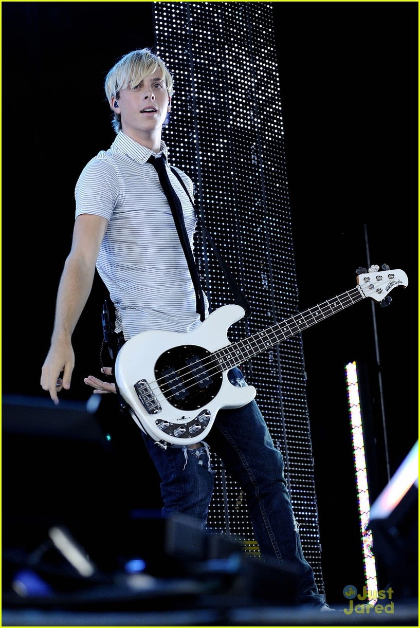 Ross Lynch: R5 Plays Big Ticket Summer Concert | Photo 490806 - Photo ...