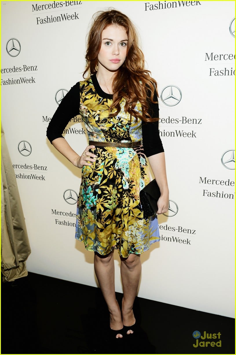 Holland Roden: DKNY & Tracy Reese Shows at NYFW | Photo 493743 - Photo ...