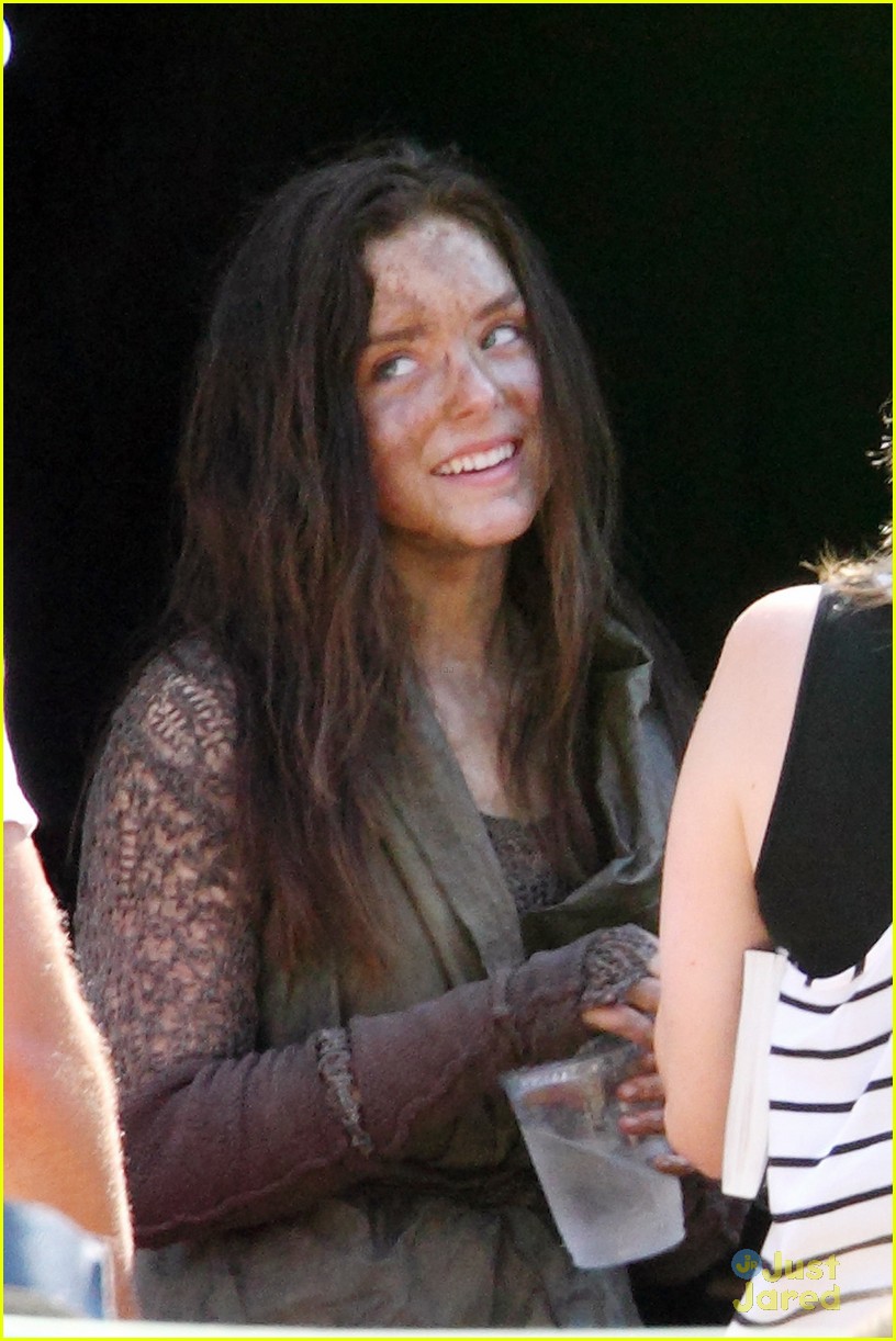 Logan Lerman: First Pics From 'Noah' | Photo 491640 - Photo Gallery ...