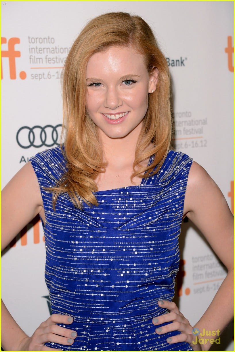 Madisen Beaty: 'The Master' Premieres at TIFF and Venice | Photo 493462 ...
