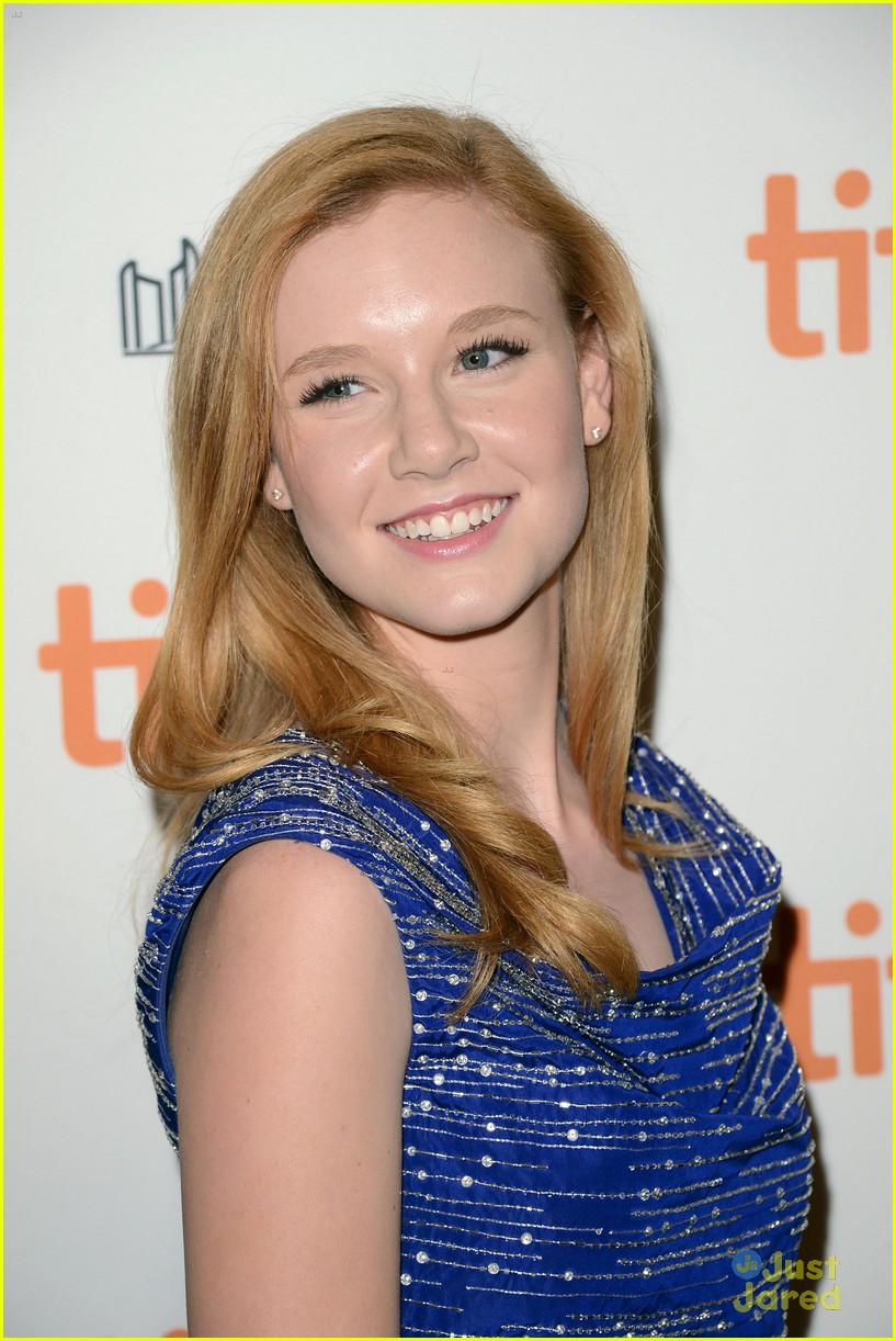Madisen Beaty: 'The Master' Premieres at TIFF and Venice | Photo 493471 ...