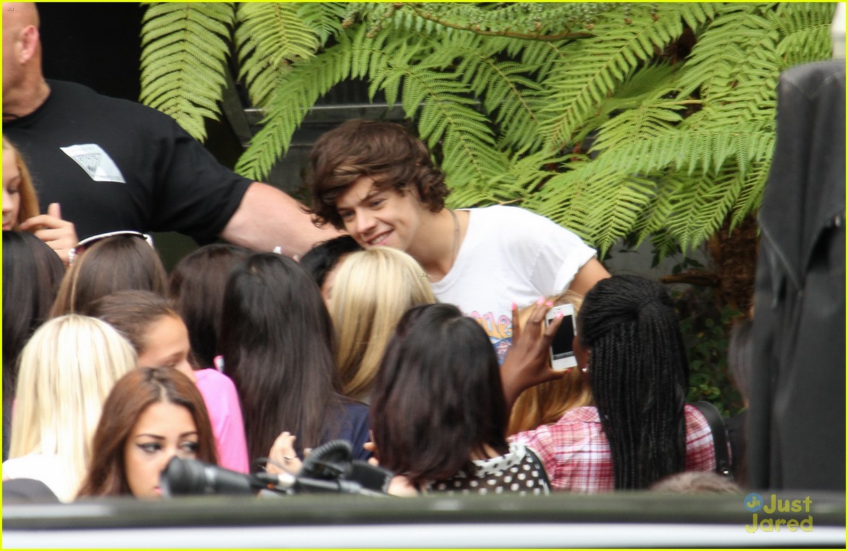 One Direction: Adding 3rd L.A. Show To Next Year's Tour! | Photo 492316 ...